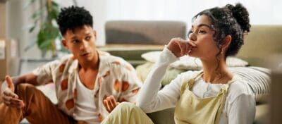 Avoidant attachment: Signs, causes, and how to heal | therapist.com