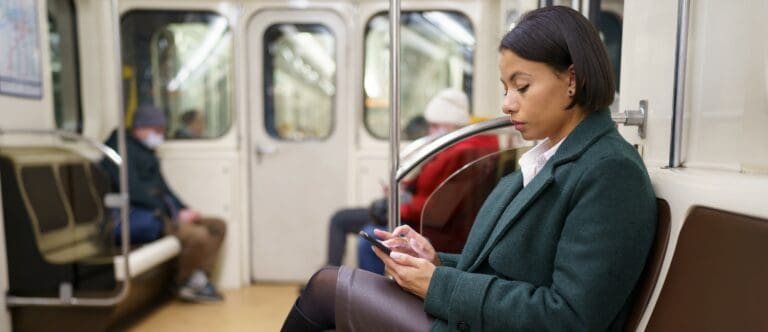 Disorganized attachment: Signs, causes, and how to heal | therapist.com